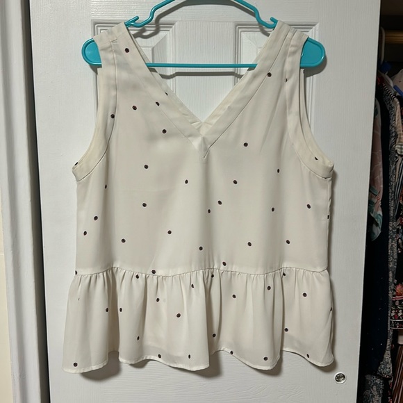 LOFT | Tops | Peplum Shell From Loft | Poshmark